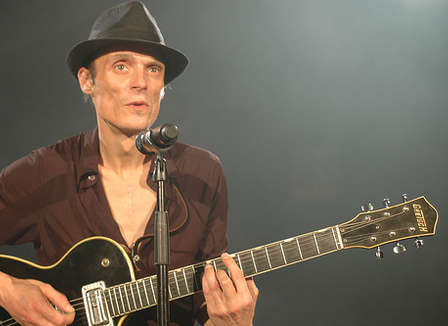 Mano Solo - Alchetron, The Free Social Encyclopedia